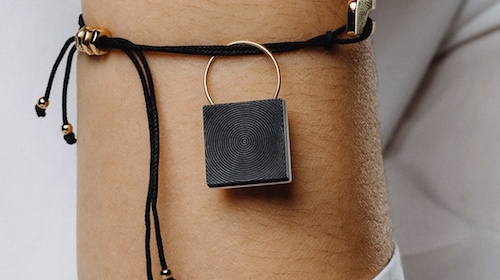 The Wearable Panic Button That's Making Waves - SmartFem Magazine